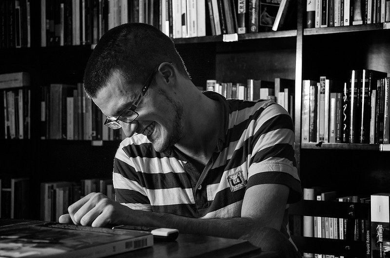 Javier Fresán: «Las metáforas están condenadas a desvirtuar teorías ...