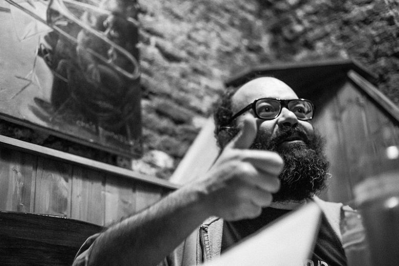 Ignatius Farray: «La comedia es lo más similar que hay al amor» - Jot ...