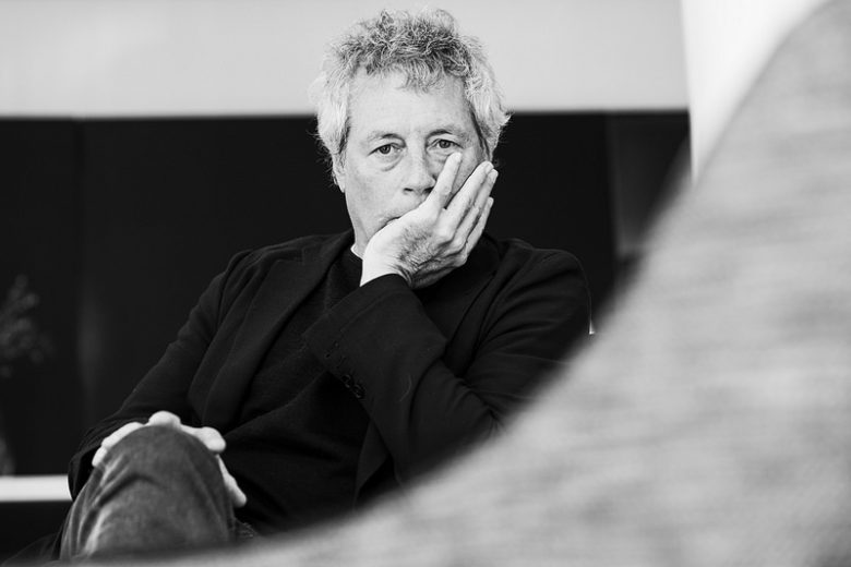 Alessandro Baricco: «En el mundo hay un único peligro: morir de falta ...