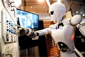 HAL 9000, Roy Batty y Skynet entran en un bar… - Jot Down Cultural Magazine