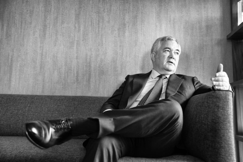 Santiago Satrústegui: «Nuestra relación con el dinero no ha sido nunca ...