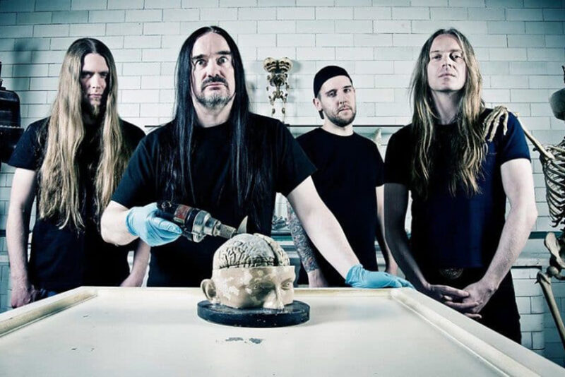 Carcass y la evolución del cuerpo: del vacío biológico kantiano a la ...