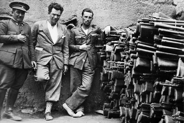 Los falsificadores (10): Chaves Nogales, autor del Quijote - Jot Down ...